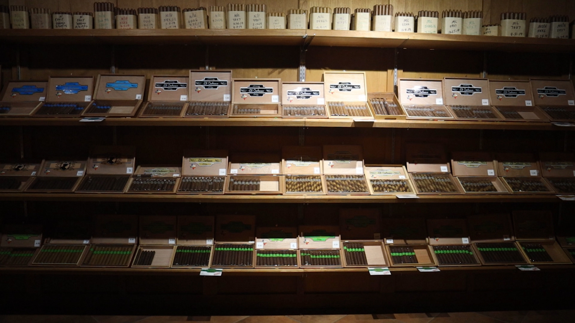 The Texas Bucket List – El Cubano Cigar Factory in Texas City – The ...