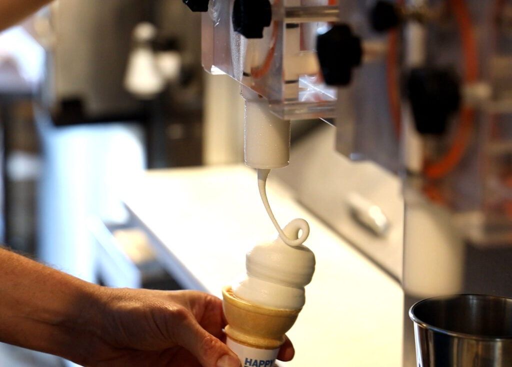 The Texas Bucket List – The Oldest Operating Dairy Queen in Texas – The ...