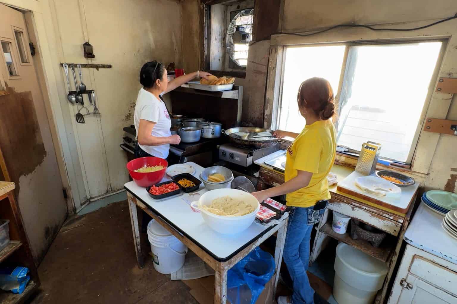 The Texas Bucket List – Lala’s Cafe in Mirando City – The Texas Bucket List