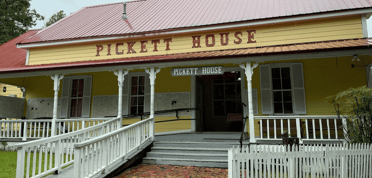 The Texas Bucket List – Pickett House in Woodville – The Texas Bucket List